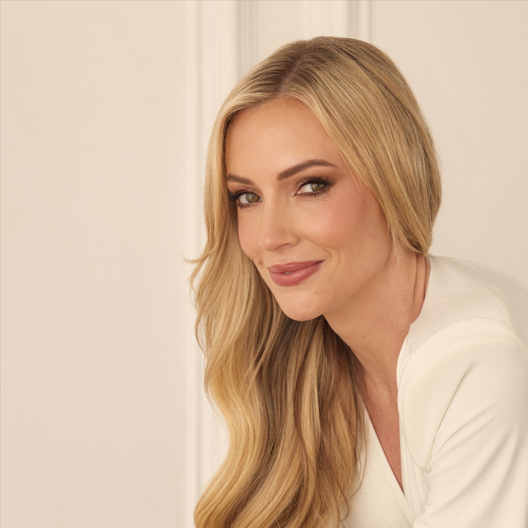 Tara Burns, Real Estate Agent - Compass