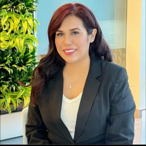 Ana Castro-Robles, Real Estate Agent - Compass