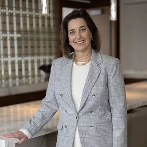 Reah Ysa, Real Estate Agent - Compass