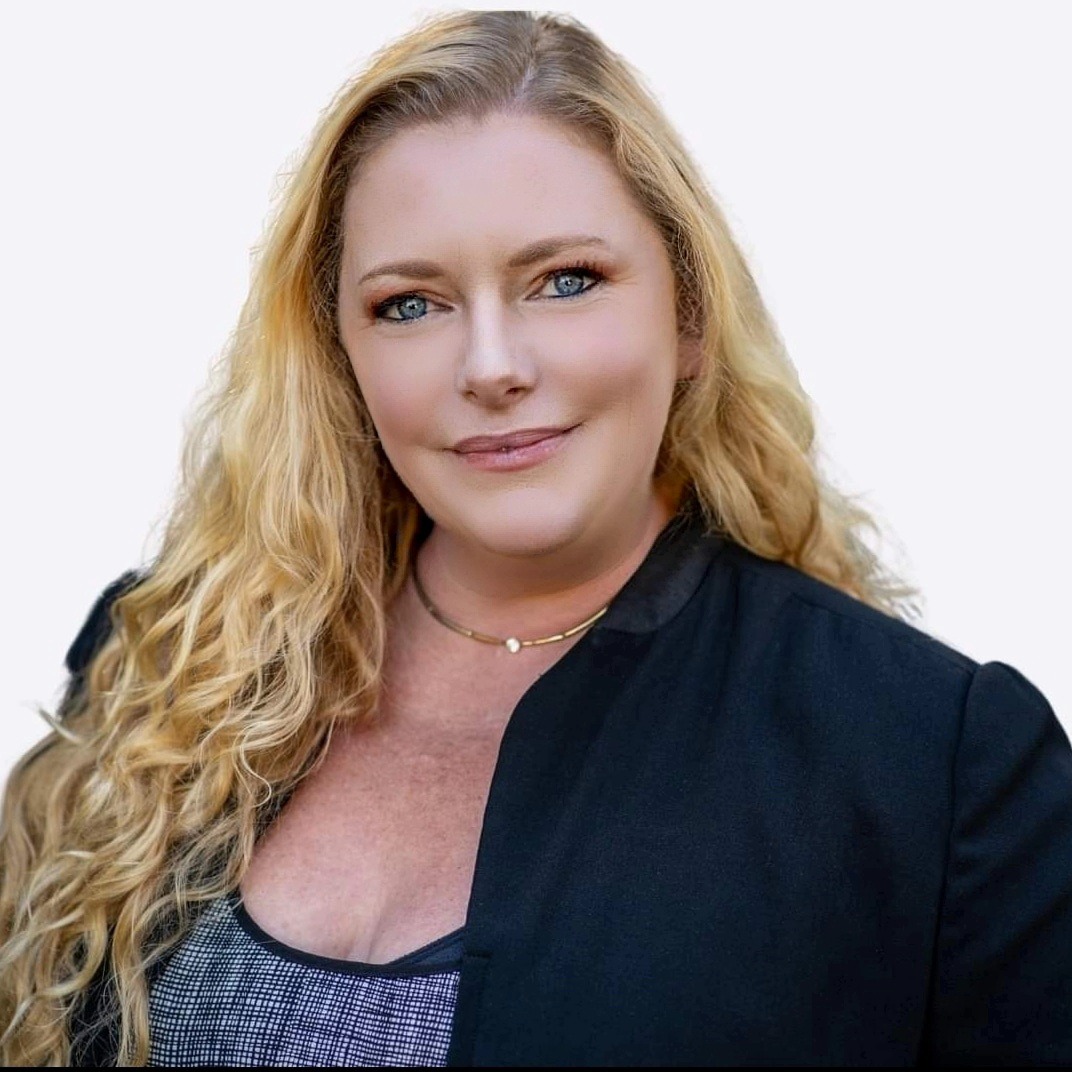 Elizabeth Keene, Real Estate Agent - Compass