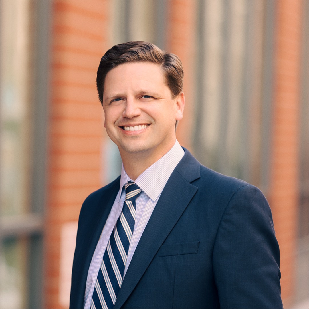 296 Agents in New York Office, 10 E 53rd 15th Floor - Compass