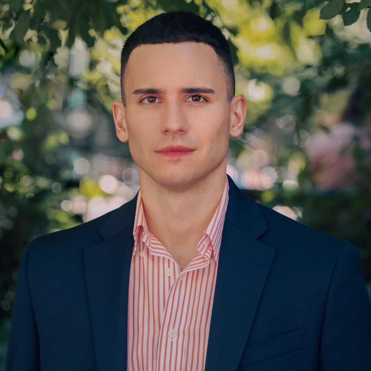 Aron Miranda, Real Estate Agent - Compass