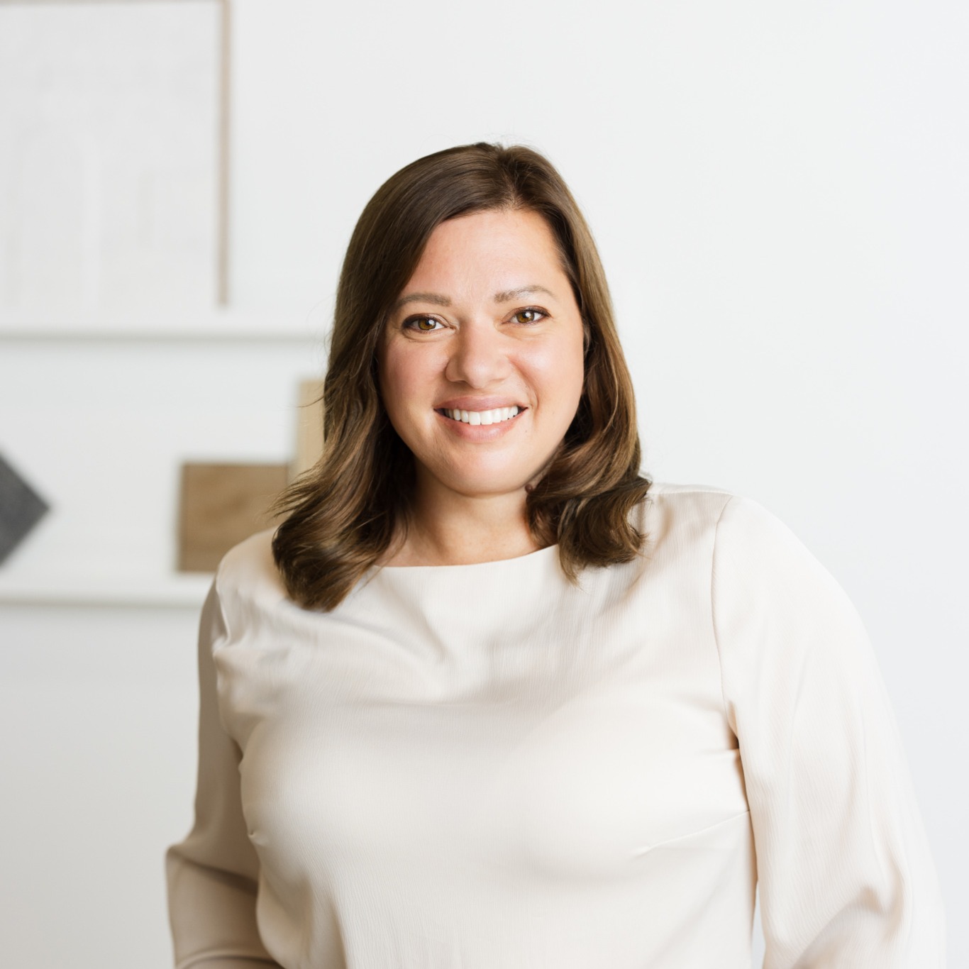 Marla Deshayes, Real Estate Agent - Compass