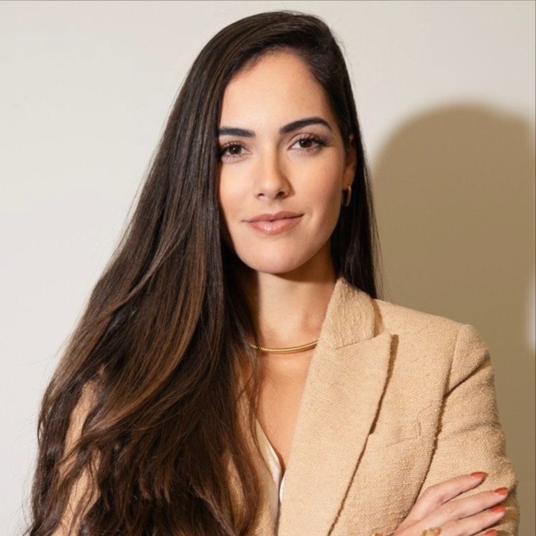 Bruna Macedo, Real Estate Agent - Compass