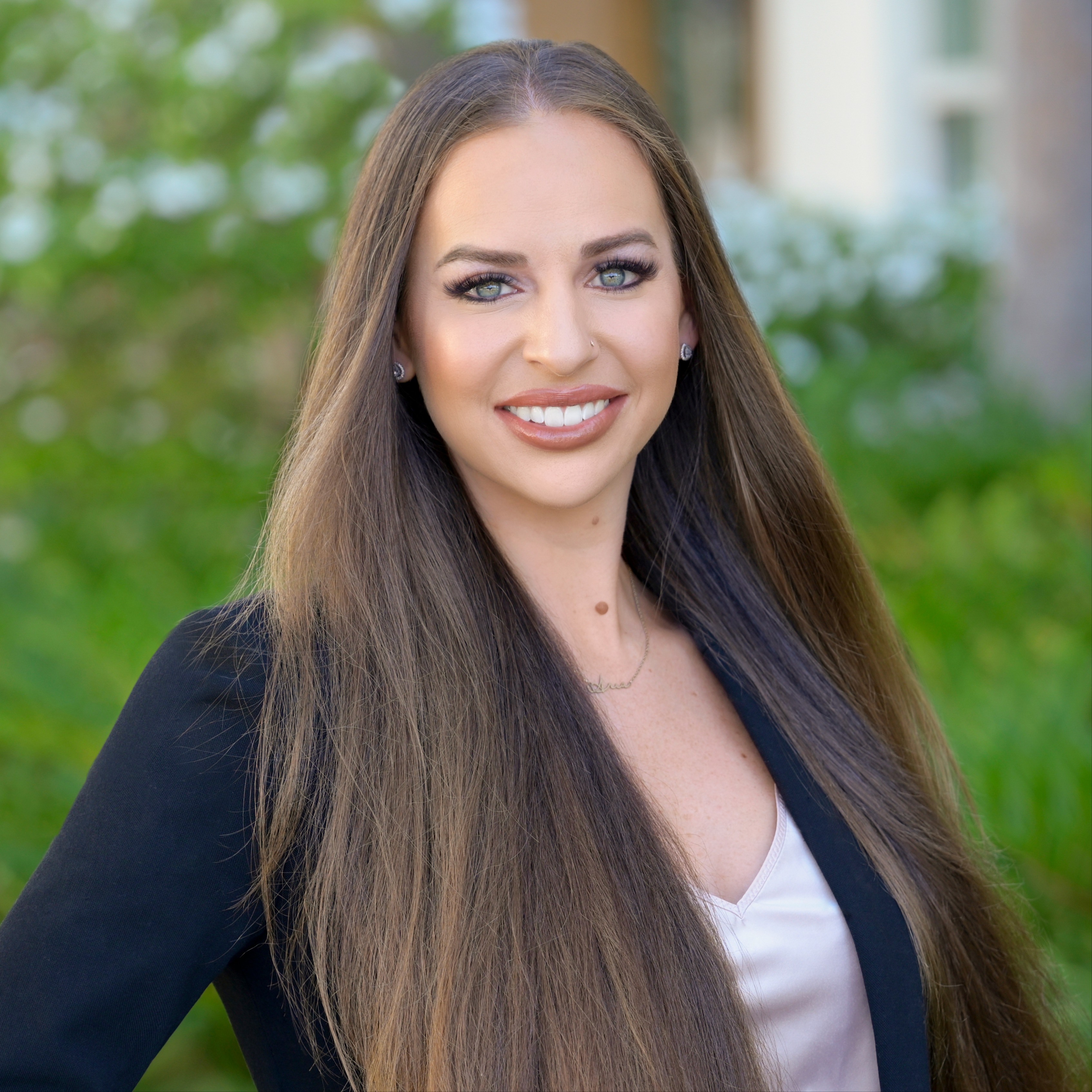 Sarah Sosa, Real Estate Agent - Compass