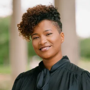 Adrian English Washington, Real Estate Agent - Compass