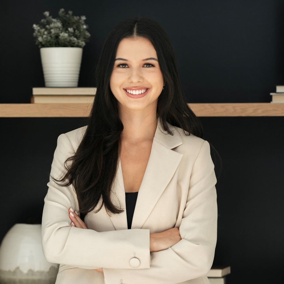 Kyla McElhaney, Real Estate Agent - Compass