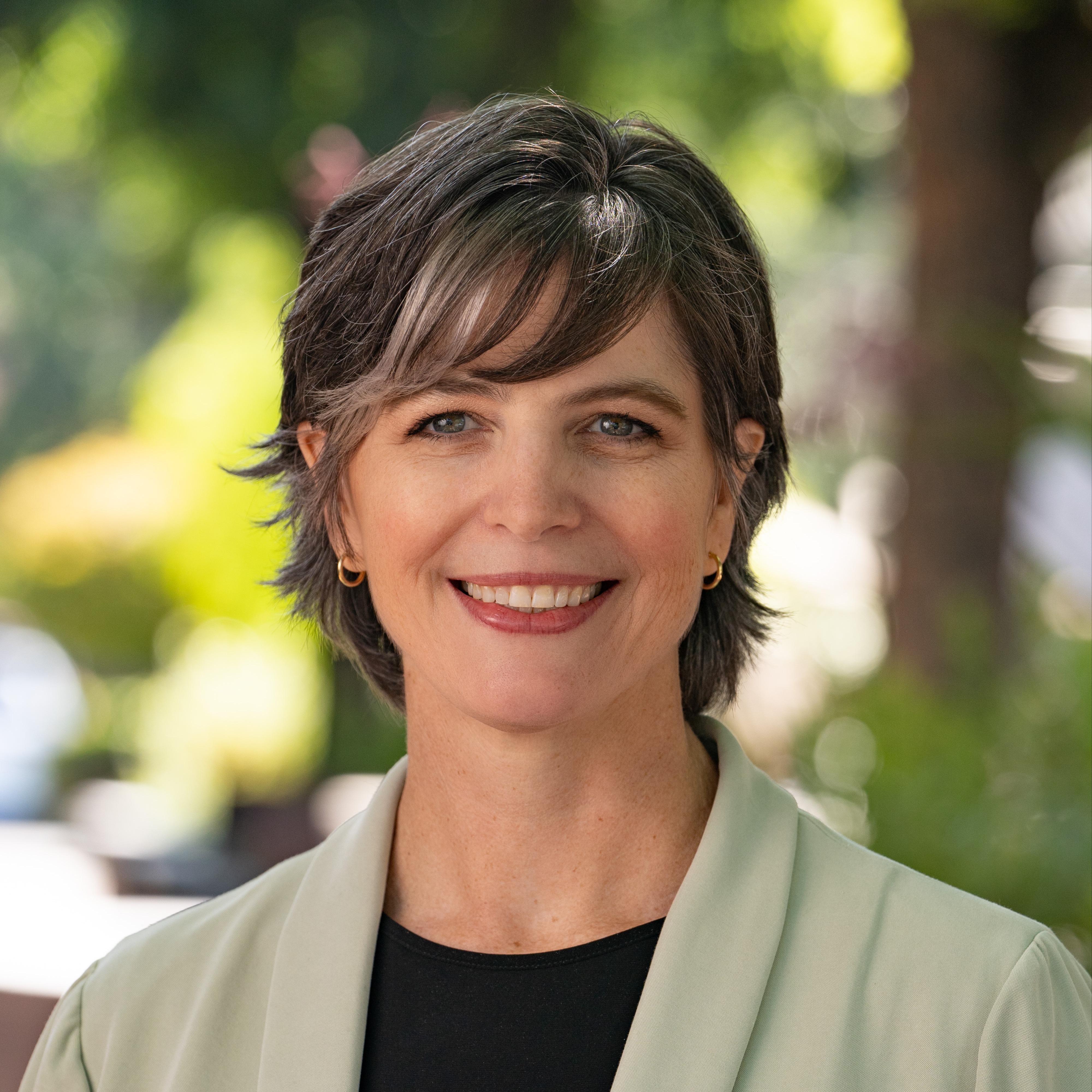 47 Agents in Sonoma Office, 135 West Napa Street - Compass