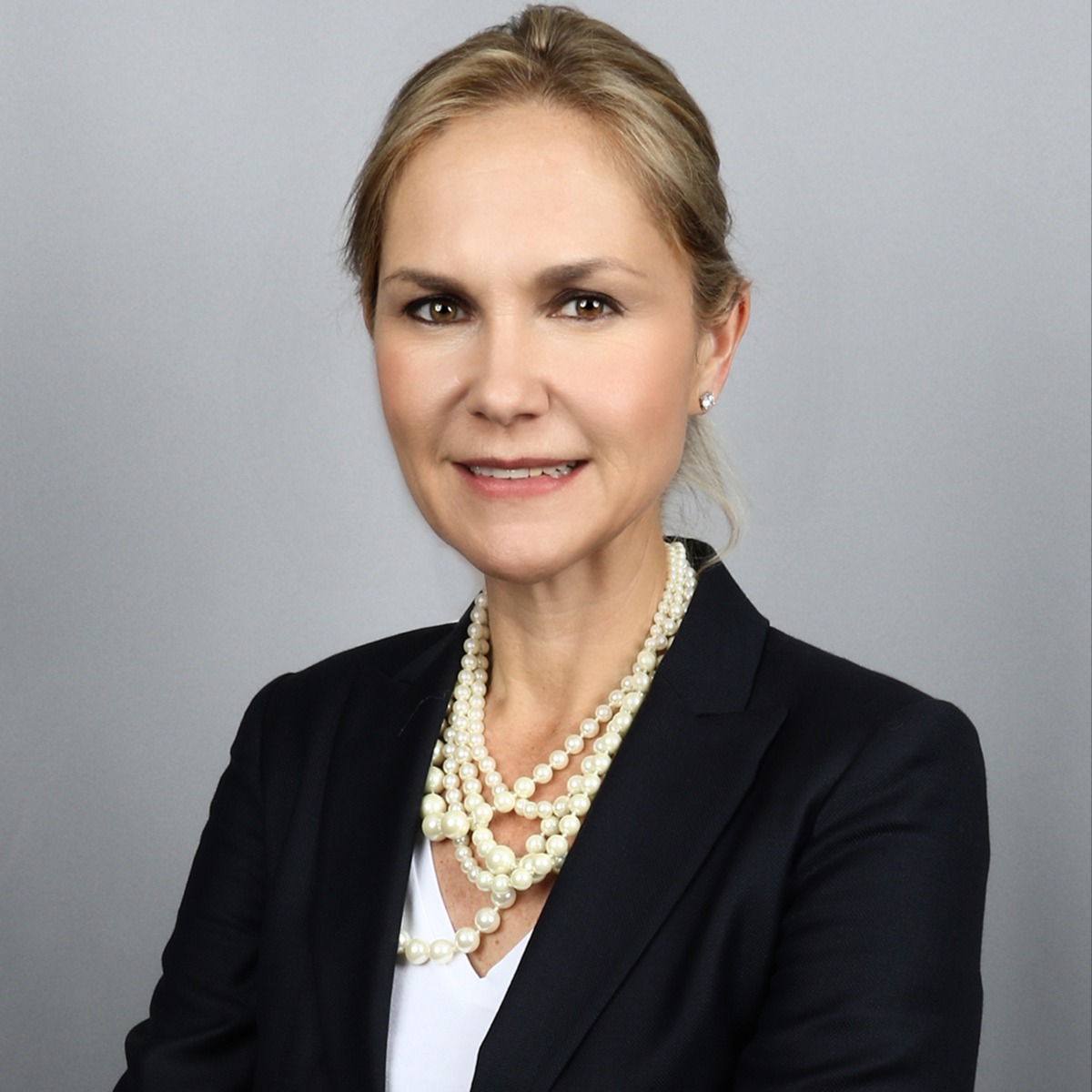 28 Agents in Richmond Office, 7100 Forest Avenue - Compass