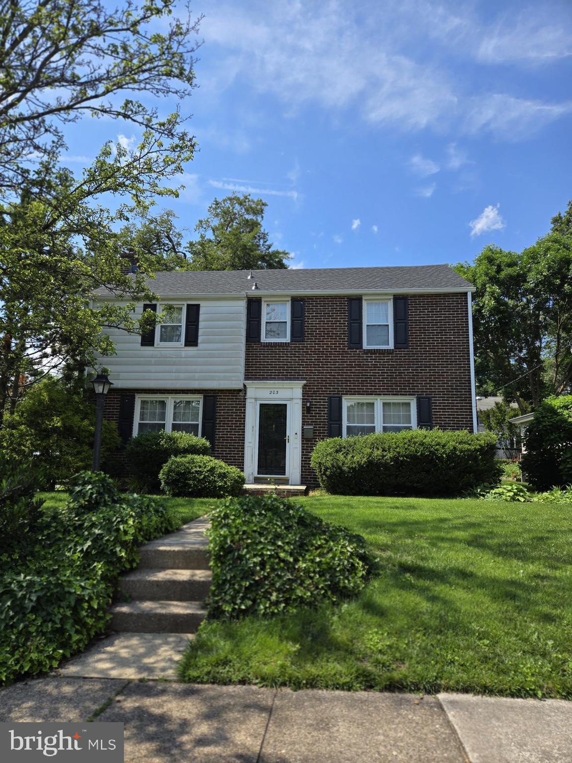 203 Waverly Rd, Wilmington, DE 19803 | MLS #DENC2085054 | Compass