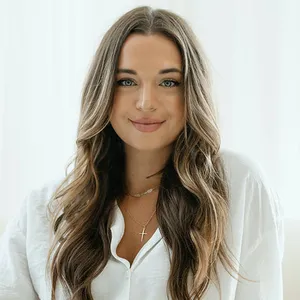 Madison Thomas, Real Estate Agent - Compass