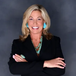 Sheryl Davis, Real Estate Agent - Compass