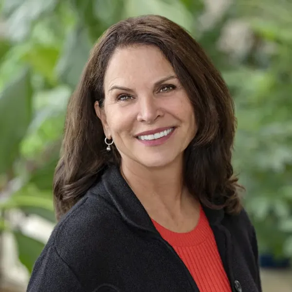 Lori Hill, Real Estate Agent - Compass
