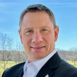 Robert Williams, Real Estate Agent - Compass