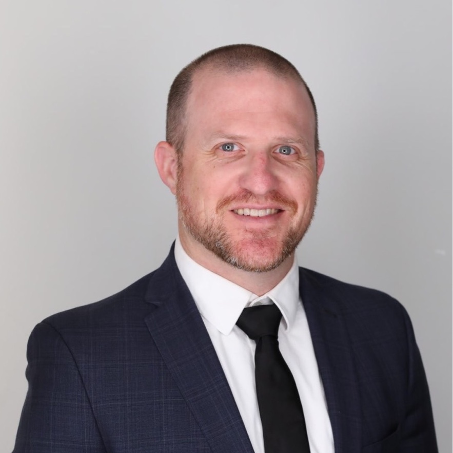 Christopher White's Instagram, Twitter & Facebook on IDCrawl