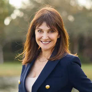 Jennifer Levin, Real Estate Agent - Compass