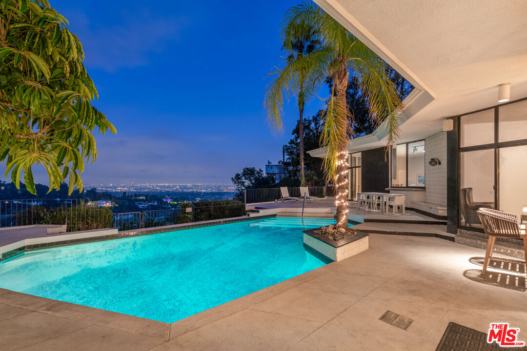 960 Stradella Road, Los Angeles, CA 90077 | Compass