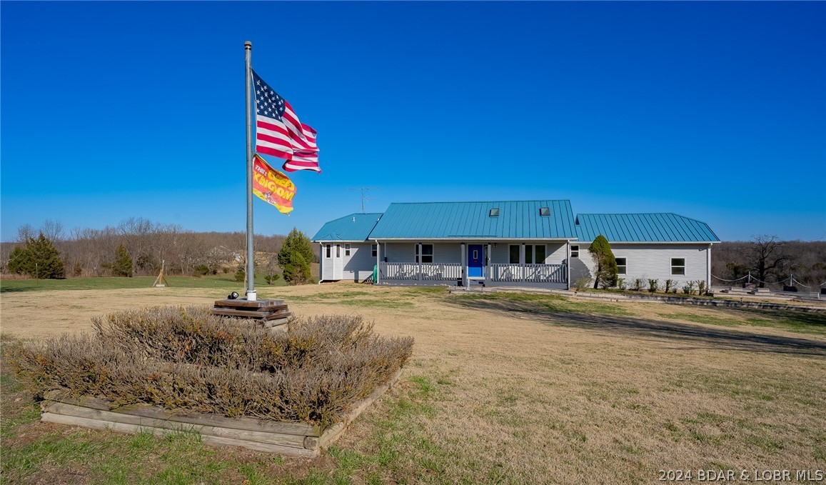 1984 High Point Road, Montreal, MO 65591 | Compass