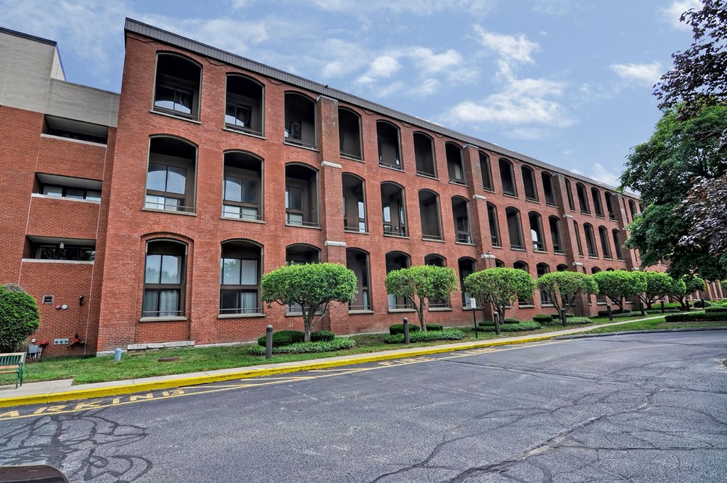 96 Old Colony Avenue, Unit 338, Taunton, MA 02718 | MLS #72538669 | Compass