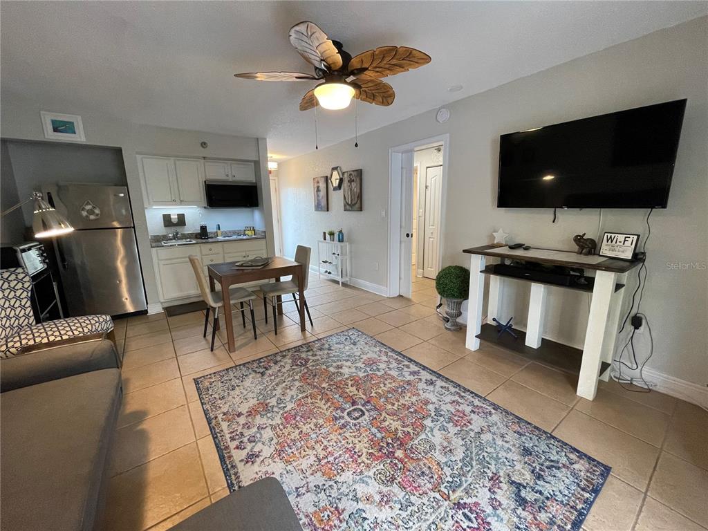 The Living Room Dunedin Owner | Cabinets Matttroy