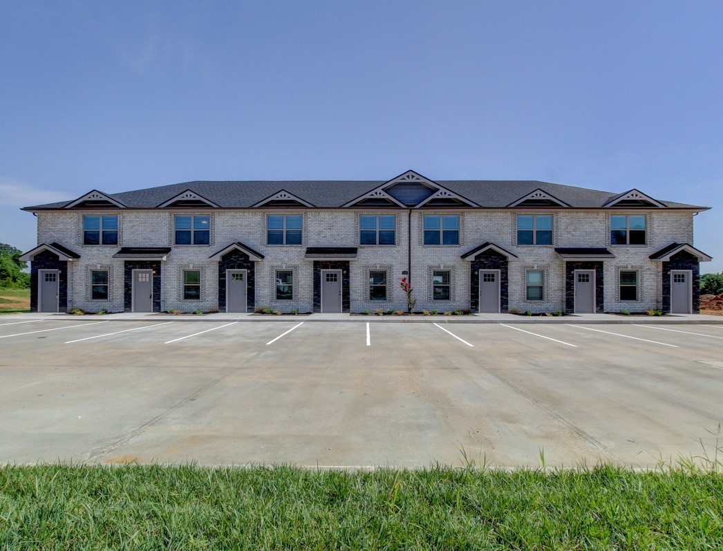 2501 Rollow Lane, Unit B, Clarksville, TN 37043 | Compass