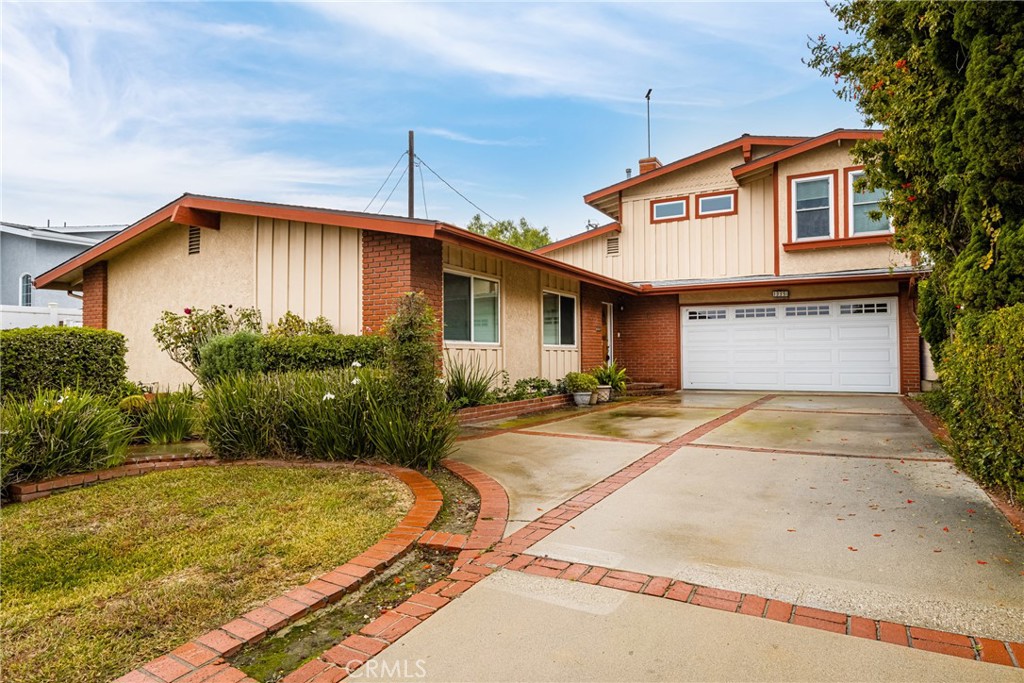 13391 Danvers Way, Westminster, CA 92683 | Compass