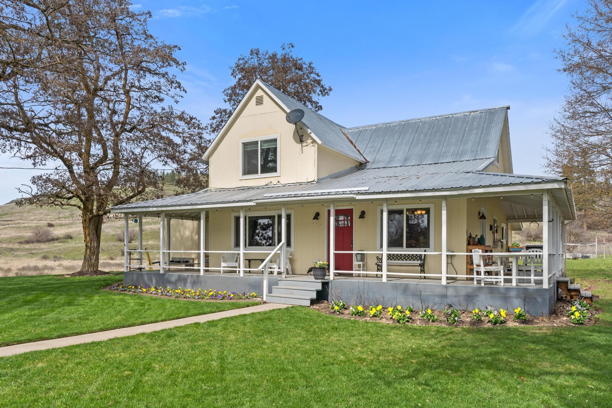 3302 Bradeen Road, Rice, WA 99167 | Compass