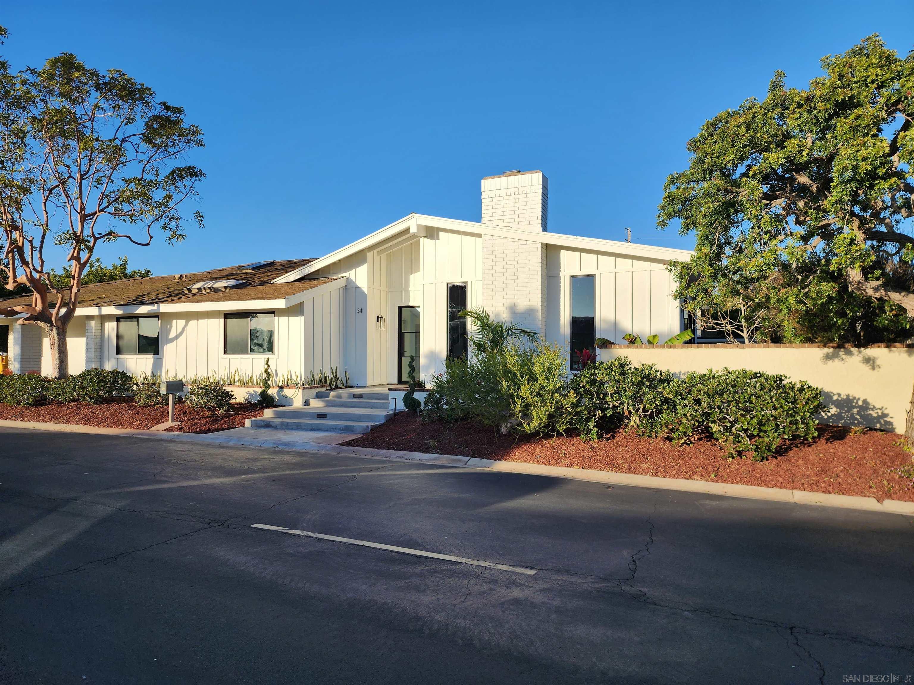 34 Jetty Drive, Corona del Mar, CA 92625 | Compass
