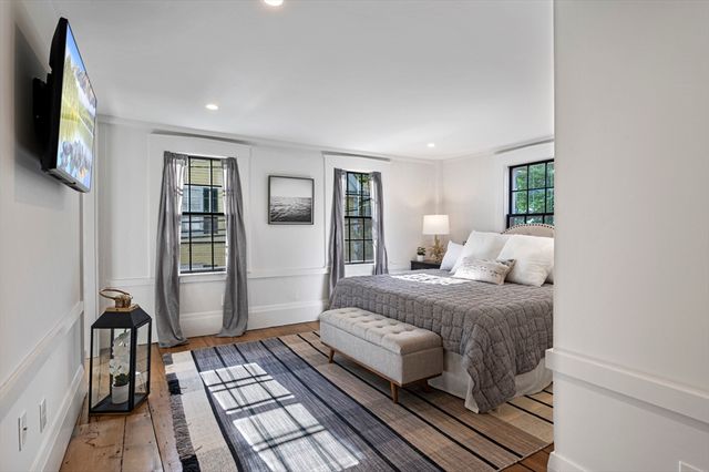 Christine Tierney, Real Estate Agent - Compass