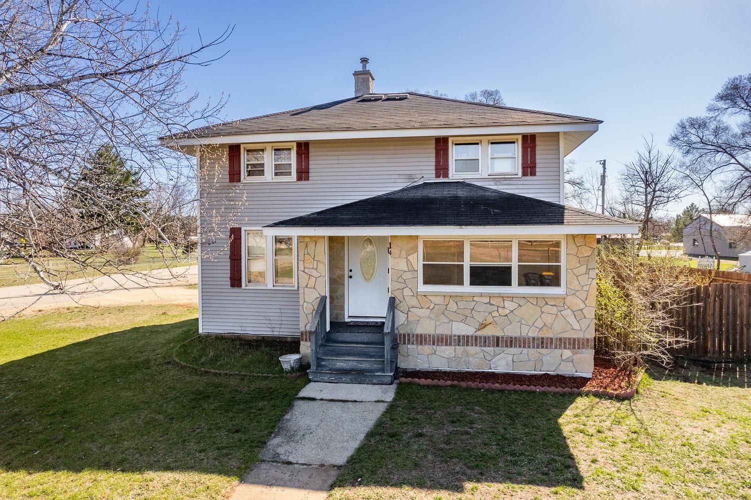 145 North Orange Street, Lone Rock, WI 53556 | Compass