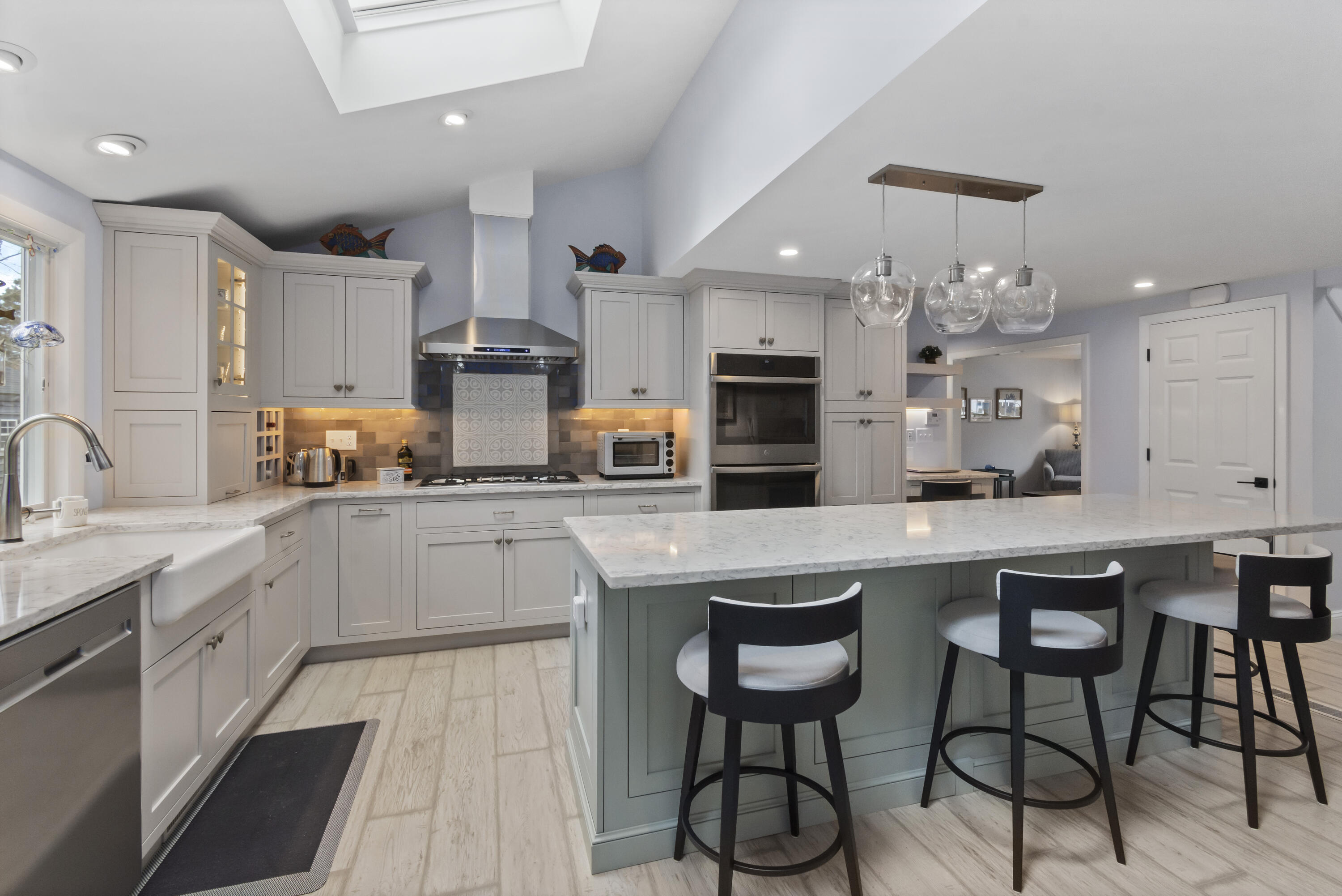 7 Rita Avenue, South Yarmouth, MA 02664 | Compass