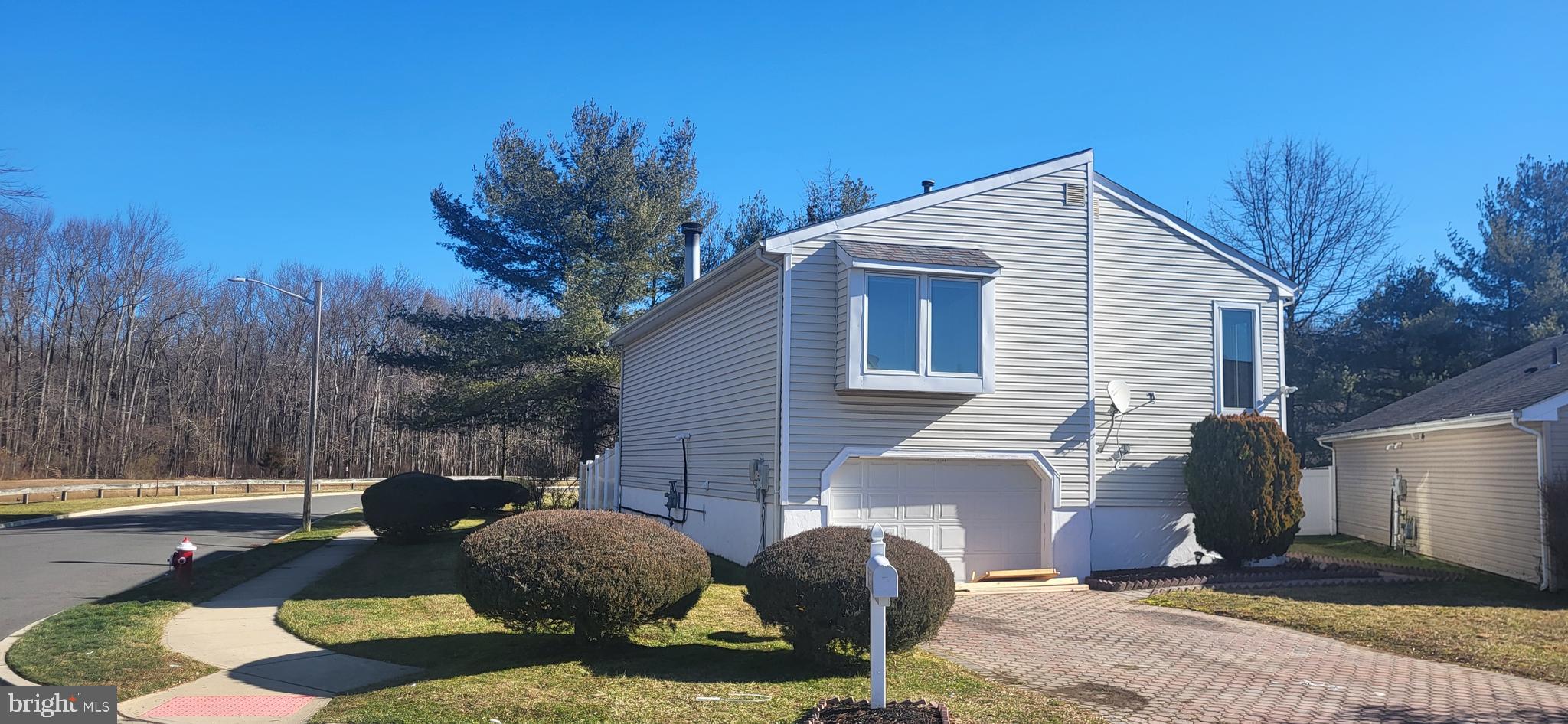 13 Woodland Way, Dayton, NJ 08810 | Compass