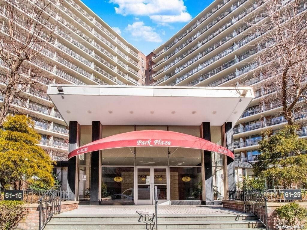61-25 97th Street, Unit 6A, Queens, NY 11374 | Compass