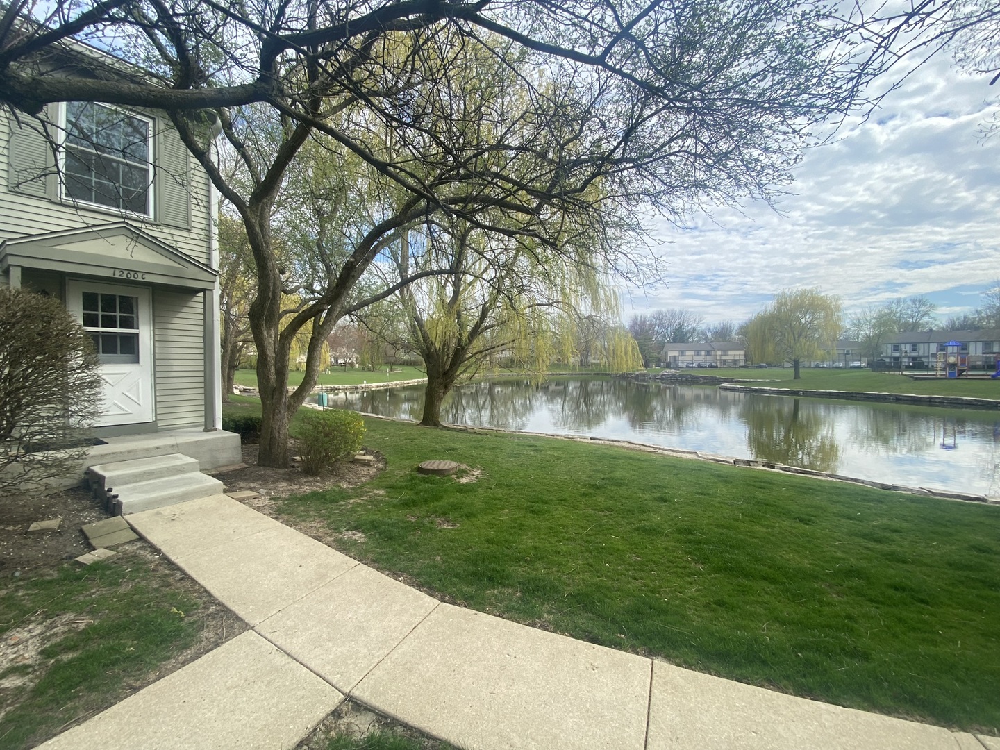 1200 Bunker Hill Court, Unit C, Wheaton, IL 60189 | Compass