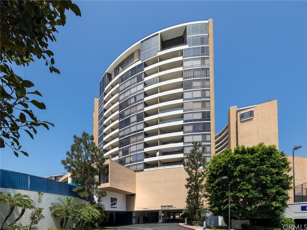 4316 Marina City Drive, Unit 331, Marina del Rey, CA 90292 | Compass