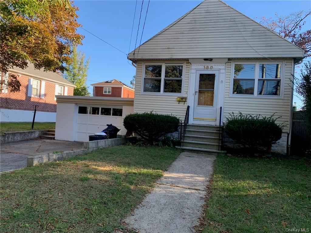 180 Ditmars Street | Compass