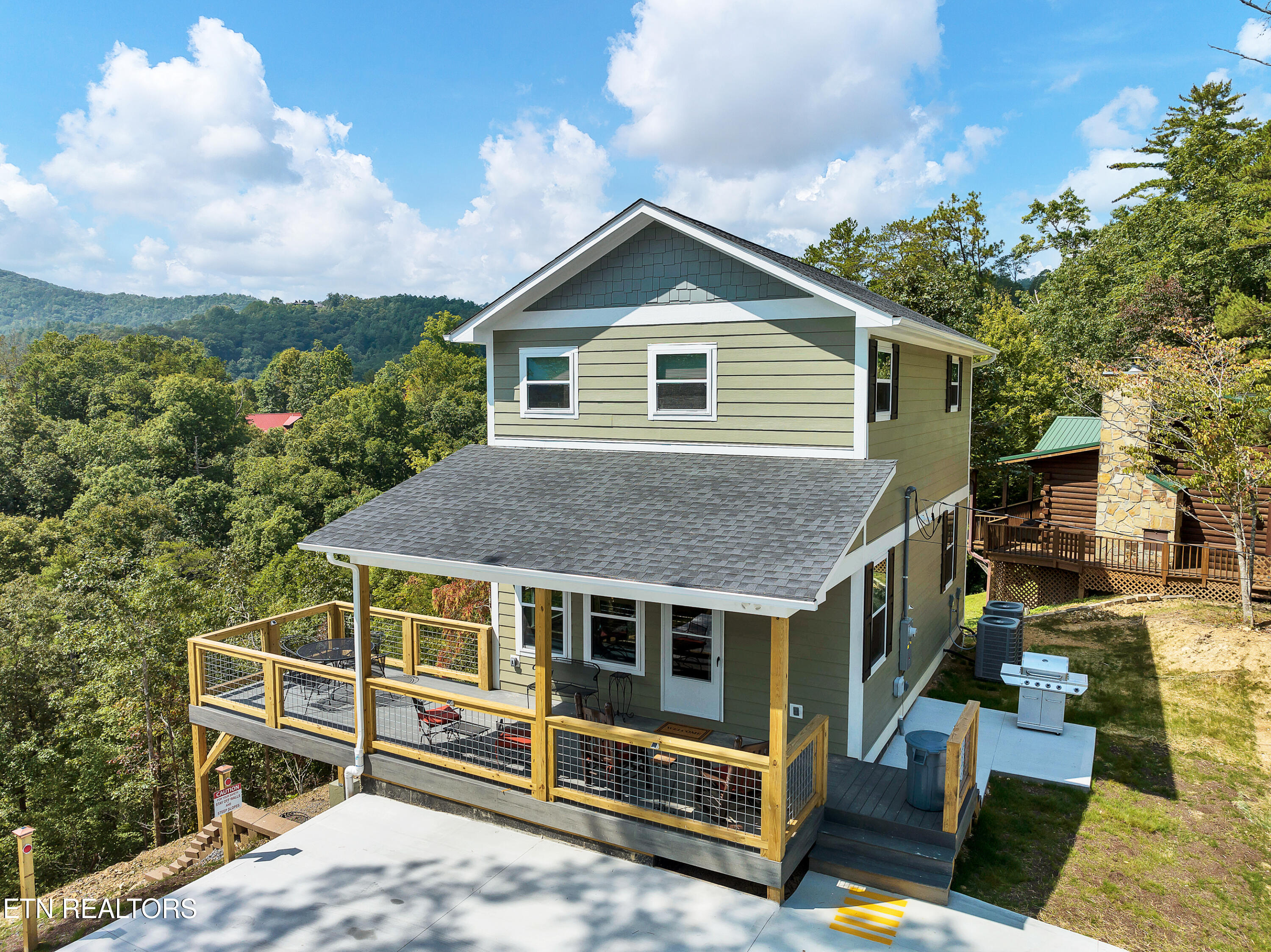 211 Cutter Gap Road, Townsend, TN 37882 | Compass