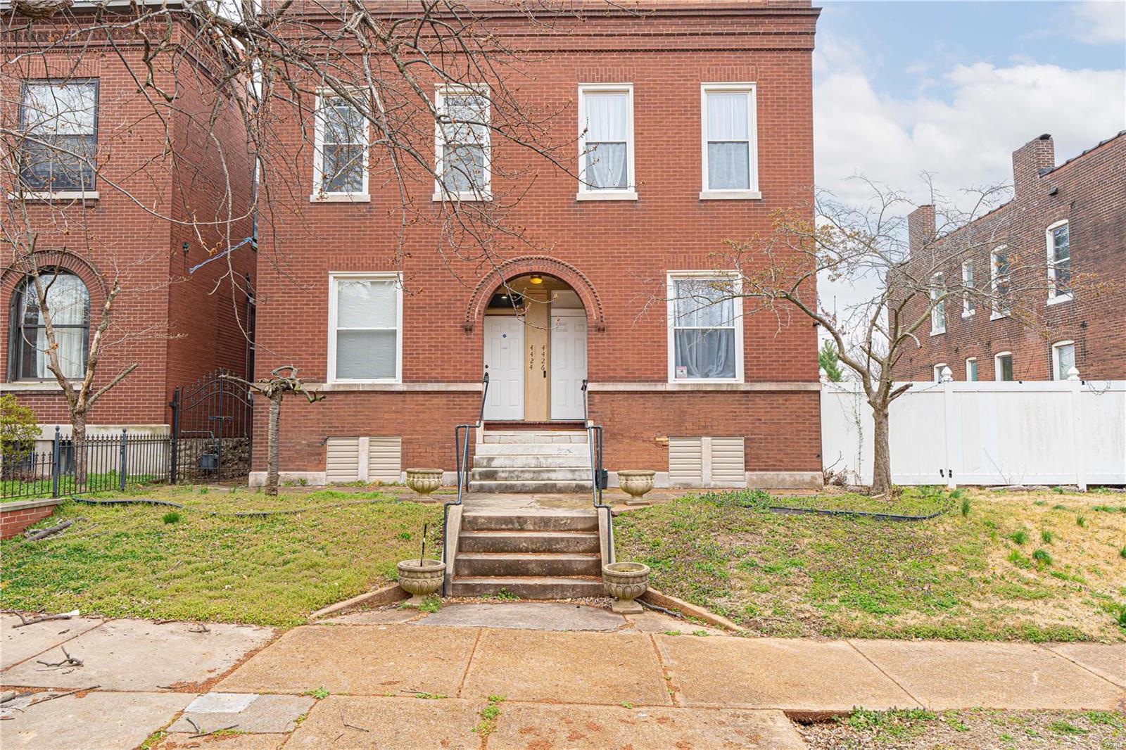 4424 Pennsylvania Avenue, St. Louis, MO 63111 | Compass