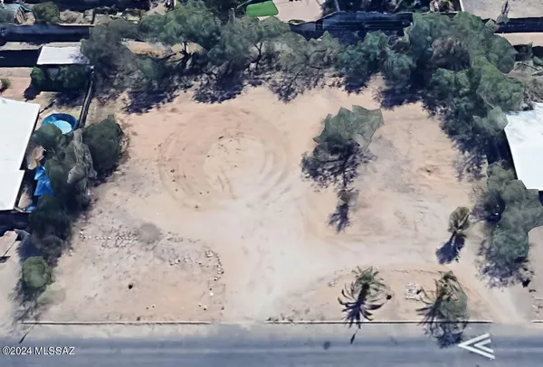 Land for Sale in Colonia Solana, AZ | Compass