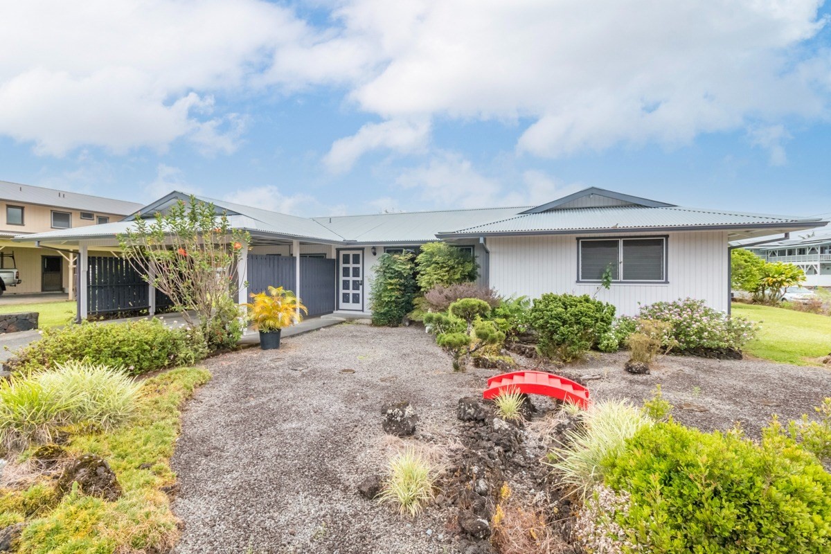 1049 Ahe Street, Hilo, HI 96720 | Compass