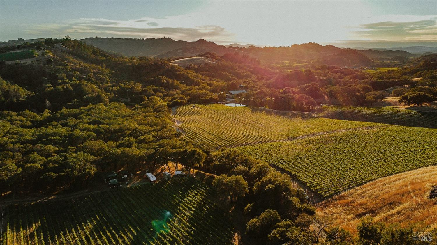 13414 Chalk Hill Rd, Healdsburg, CA 95448 | MLS #325040774 | Compass