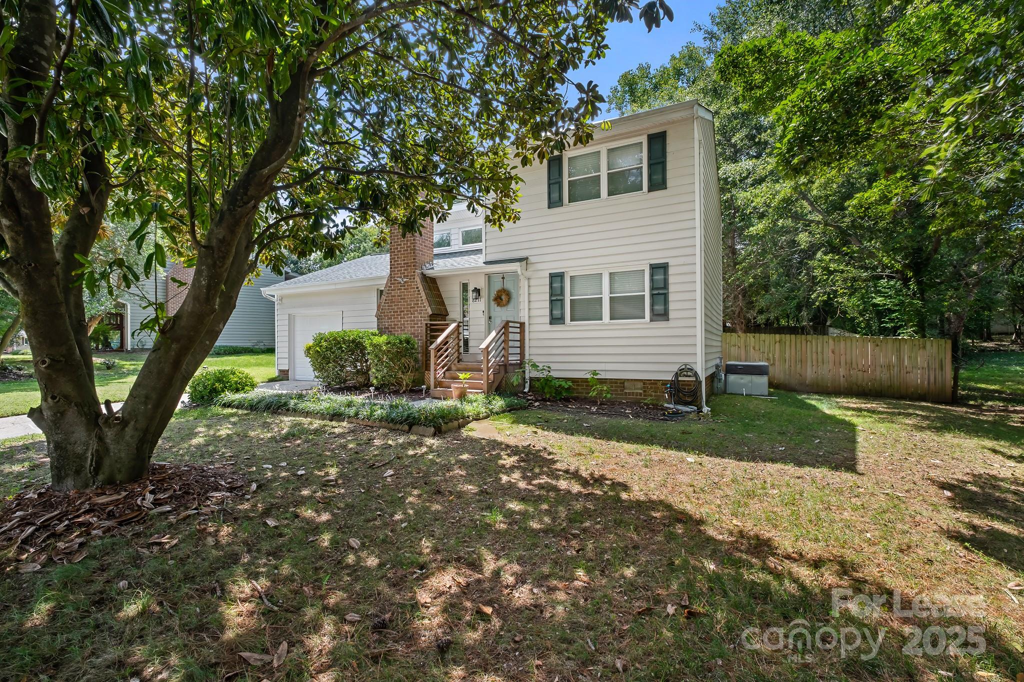 8211 Park Vista Cir, Charlotte, NC 28226 | MLS #4296521 | Compass