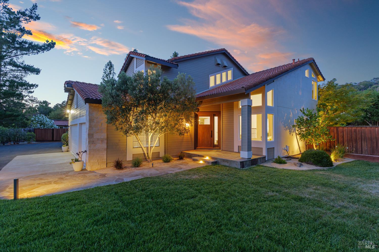 405 Encinosa Ct, Windsor, CA 95492 | MLS #325059863 | Compass