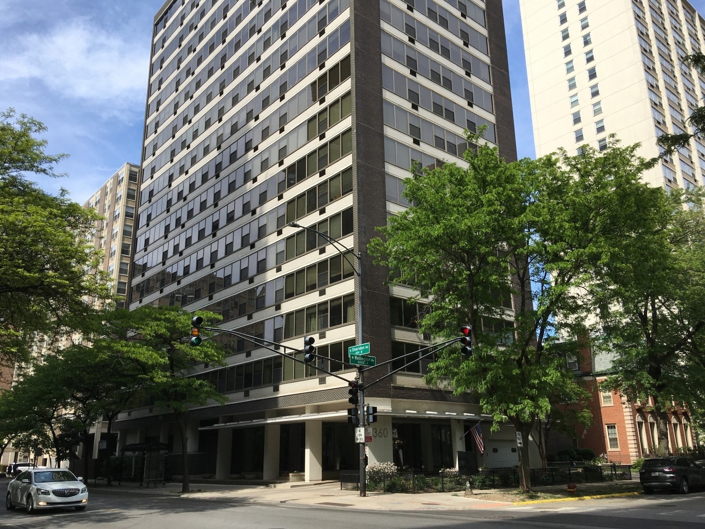 360 West Wellington Avenue, Unit 5F, Chicago, IL 60657 | Compass