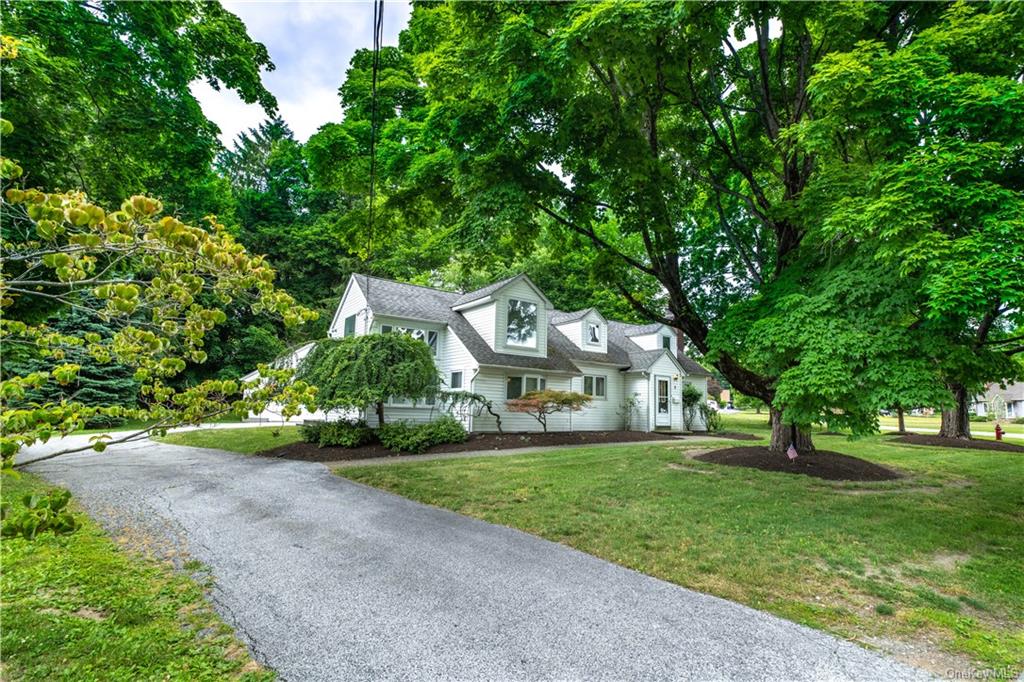 6 Fairview Avenue, Warwick, NY 10990 | Compass