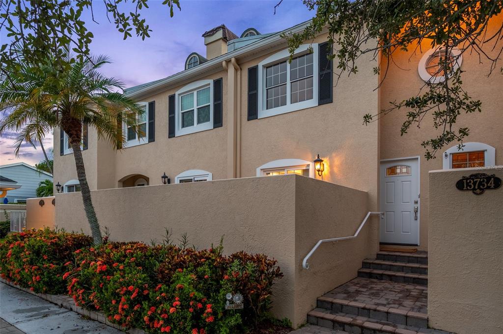 13734 Marseilles Ct, Clearwater, FL 33762 | MLS #TB8419519 | Compass
