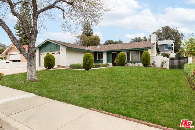 Joy Bolger, Real Estate Agent - Compass