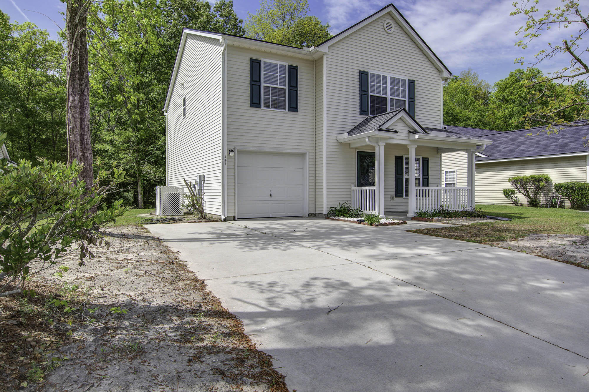 141 Old Tree Rd, Goose Creek, SC 29445 | MLS #25020466 | Compass