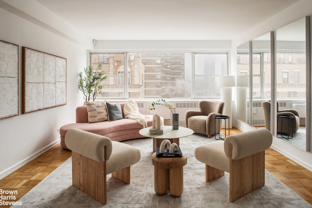 35 Sutton Place, Unit 18F | Compass