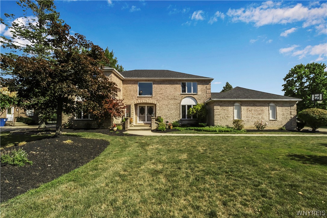 35 Timberlane Drive, Amherst, NY 14221 | Compass